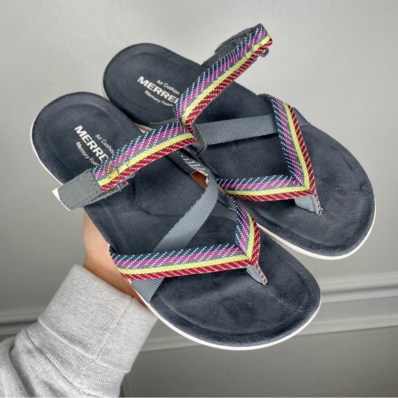 Merrell | Shoes | Merrell Asymmetrical Thong Sandals District Mendi ...